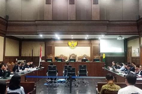Bongkar Kasus Korupsi Johnny Plate JPU Hadirkan 9 Saksi Ke Persidangan