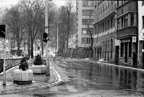 Sarajevo Under Siege Sarajevo Pod Opsadom