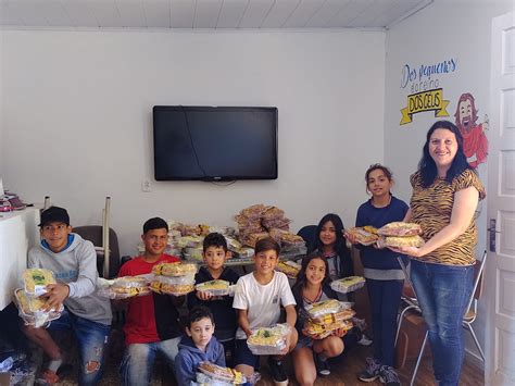 1º Kerb Gastronômico de Erechim realiza ação social e entrega cucas