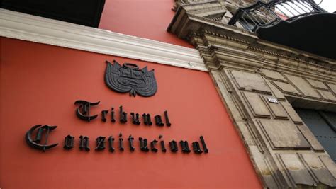 TC declara infundada demanda de policlínico que expedía certificados