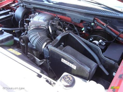 Ford F Svt Lightning Engine Specs