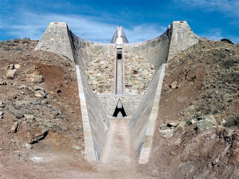 Land Art Star Axis Opera Dellartista Charles Ross Completata Dopo