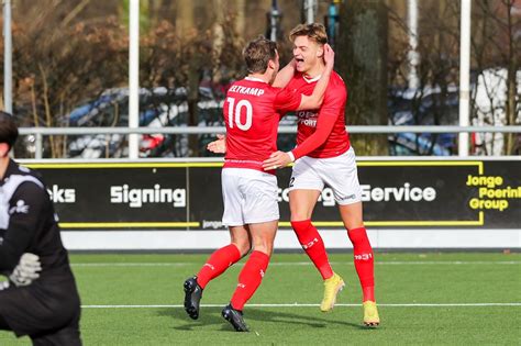 OVERZICHT DERDE DIVISIE ZATERDAG Excelsior 31 Wint Degradatiekraker