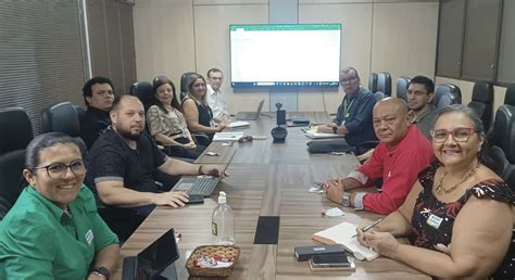 SINDICATO APEOC FORTALECE CONTROLE SOCIAL E PARTICIPA DE REUNIÃO DO