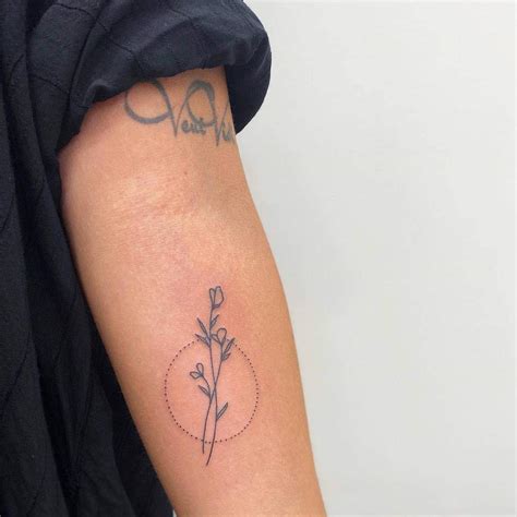 Sweet And Lovely The Best Sweet Pea Flower Tattoo Ideas