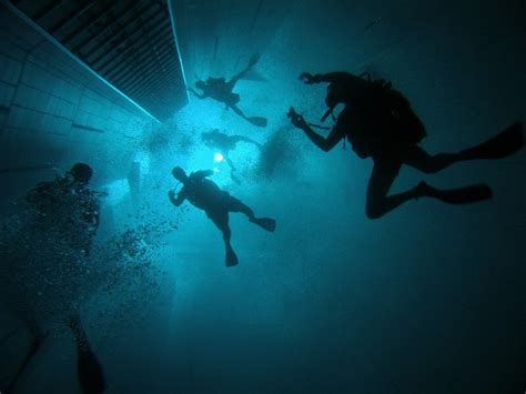 Conheça a 2ª piscina mais funda do mundo Webtudo Curiosidades
