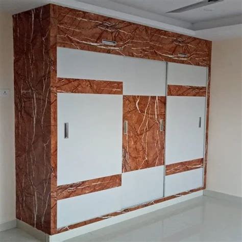 3 Door Modular Bedroom Wooden Wardrobe Without Mirror With Locker At