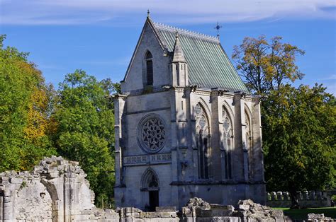 Abbaye De Chaalis La Chapelle Construite Entre Et Flickr
