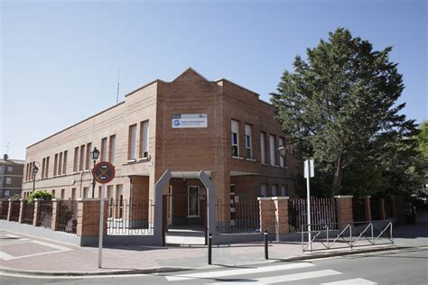 Getafe renovará las puertas de 4 centros cívicos para mejorar la