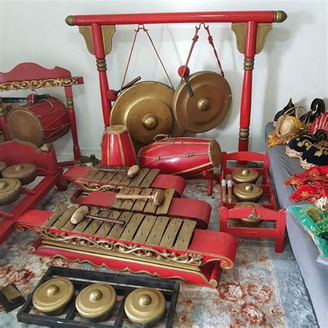 Gamelan Gendhieng Gong Bonang Hobbies Toys Memorabilia