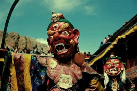 Traditions Customs Lifestyle Of People Of Ladakh Treebo Blog