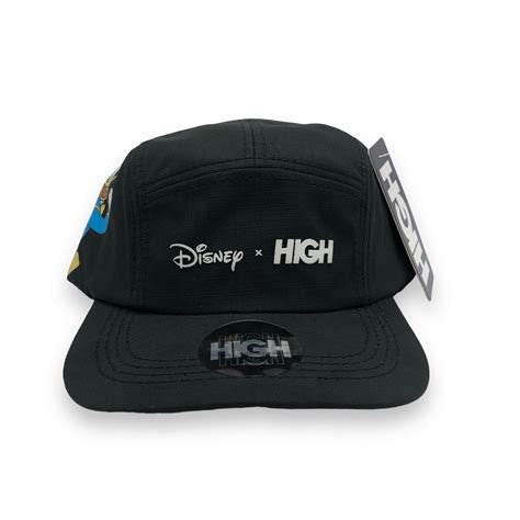 Bon Disney X High Preto Desenho Lateral Pato Donald Estilo Gringo