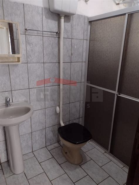 CASA NA ILHA DA FIGUEIRA Girolla Imóveis