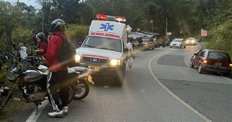 Cinco heridos dejó accidente de tránsito esta tarde en la vía al Peñol