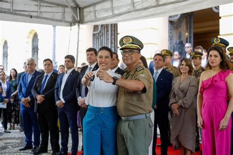 Raquel Lyra entrega 100 viaturas e sete mil coletes para o reforço no