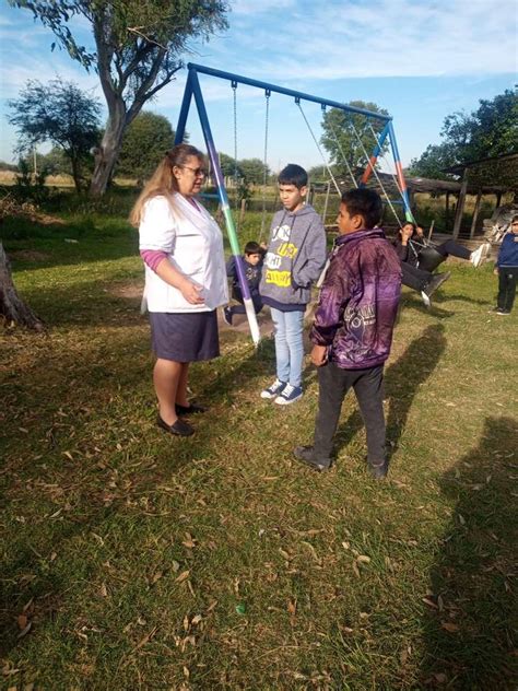 EN EL PATIO DE LA ESCUELA rompecabezas en línea