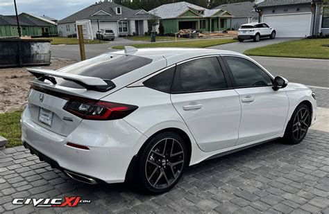 2022 Honda Civic Sport Hatchback White