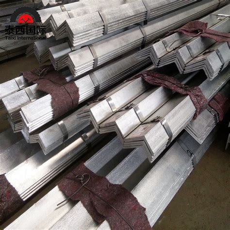 Hot Rolled Unequal Angle Iron Galvanized Equal Angle Steel Bar China