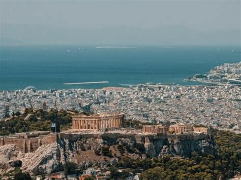 Scalo Ad Atene Cosa Fare E Dove Mangiare Grazia