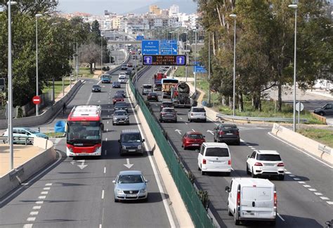 El Vuelco De Un Coche En La A 7 A La Altura De Marbella Provoca 12