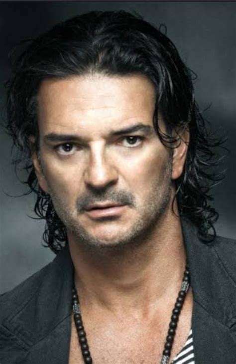 Ricardo Arjona Anuncia Su Retiro Por Problemas De Salud Fuerza Radio