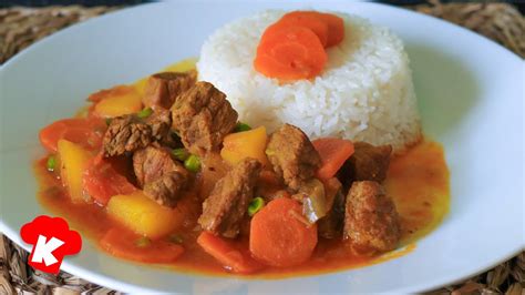 Cocinamos Goulash Con Carne De Ternera Con Verduras Y Arroz Casero