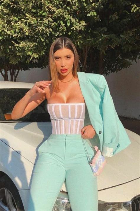 Elegância Verde Toque Sedutor Looks Corset para Arrasar na