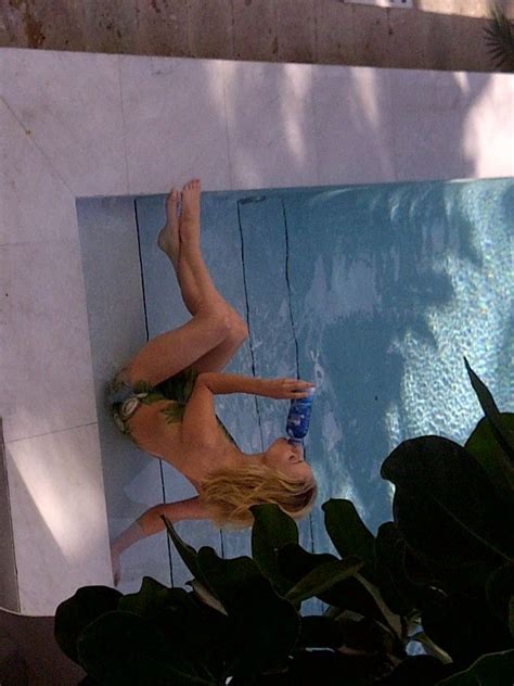 Yvonne Strahovski Leaked Nude 59 Photos The Fappening