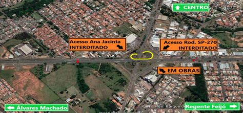 Obras no trânsito interditam alça de acesso ao bairro Ana Jacinta na