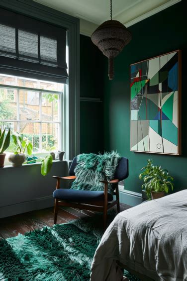 8 Captivating Dark Green Bedroom Ideas That Reflect Nature S Calm