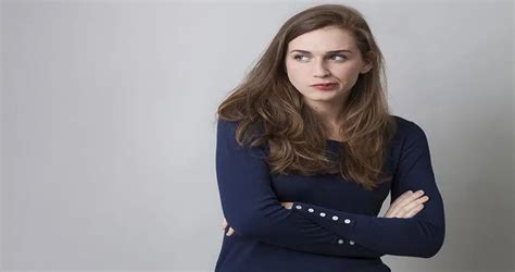 Body Language Mistakes To Avoid During Job Interview