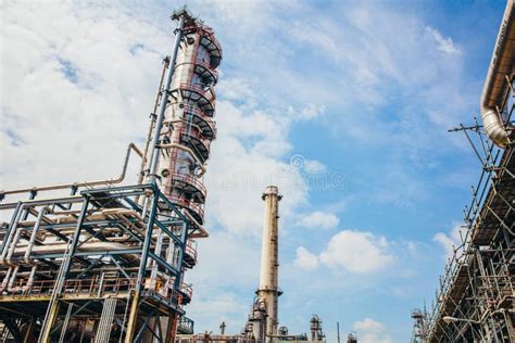 Zona Industrial Equipamiento De Refinado De Petróleo Cierre De