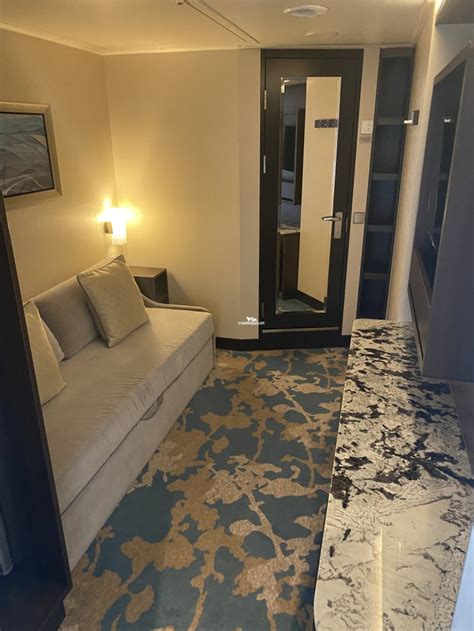 Norwegian Joy Stateroom 18122