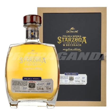 POLSKA WÓDKA STARZONA W BECZKACH ASSEMBLAGE 2023 0 7L OPKOWANIE