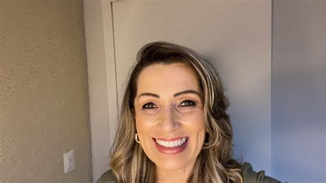 Corrente de oração pela família Pastora Patrícia está ao vivo YouTube
