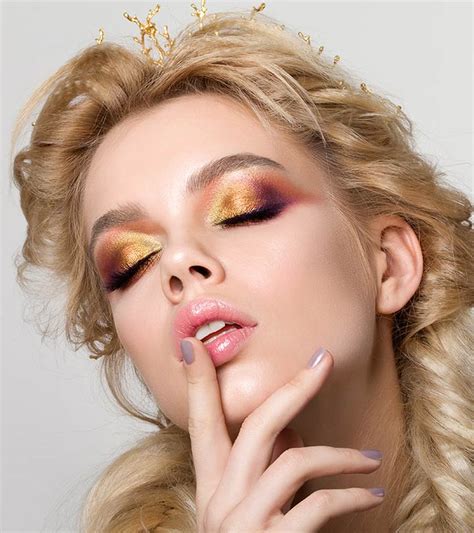 Gold Eye Makeup With Red Lips Tutorial Lipstutorial Org