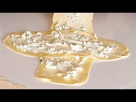OKLAVA YOKSADECE UN SÜT ve MAYA İLEDAHA LEZZETLİ BÖREK GÖRMEDİM