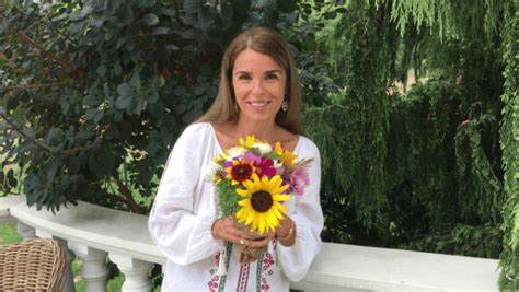 Ce Este Naturopatia Cum Profit Cristela Georgescu De Pe Urma Ei