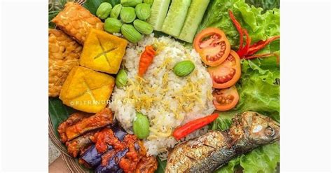 5 Cara Membuat Nasi Liwet Gurih Lezat Disantap Dengan Ikan Asin Dan Sambal