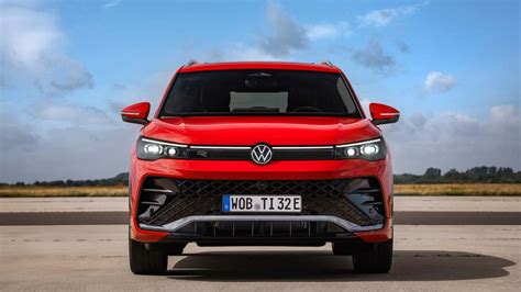 Yeni nesil VW Tiguan tanıtıldı Çok daha dinamik görünüyor