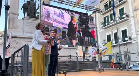 Torre Annunziata Al Voto I Candidati Sindaco Chiudono La Campagna