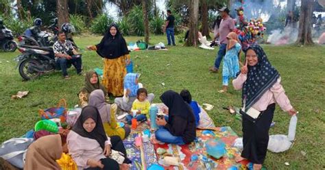 Jelang Libur Ramadan Masyarakat Nagan Raya Padati Sejumlah Tempat Wisata