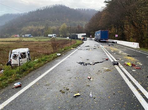 Un accident cu patru răniți s a produs pe DN1 Cluj Oradea la Bologa