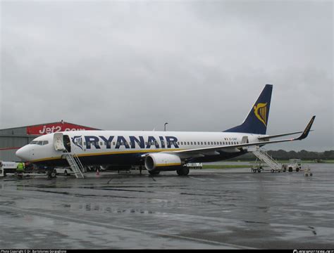 EI DWF Ryanair Boeing 737 8AS WL Photo By Dr Bartolomeo Gorgoglione