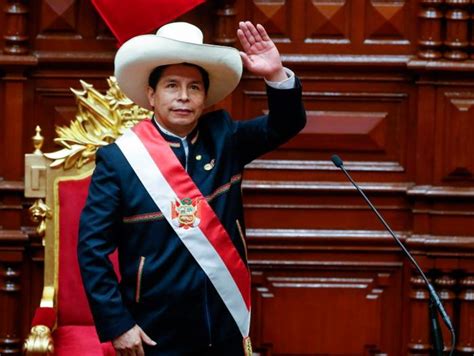 Fiscalía Peruana Anuncia Sexta Investigación Contra El Presidente