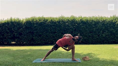 Equilibrio Di Corpo E Mente Lezione Di Yoga Online Yoga Vibes