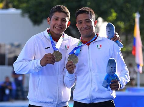 México brilla en los clavados con oro y plata en los Juegos