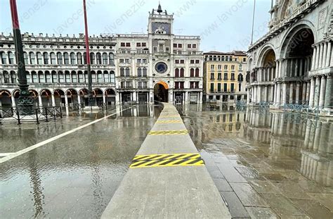 Previsione marea Venezia 150 cm ma c è il Mose