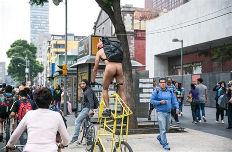 FOTOGALERÍA RODADA NUDISTA EN LA CDMX Máspormás