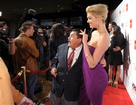 Kate Upton SI Swimsuit Hosted By PURE Nightclub 16 02 2012